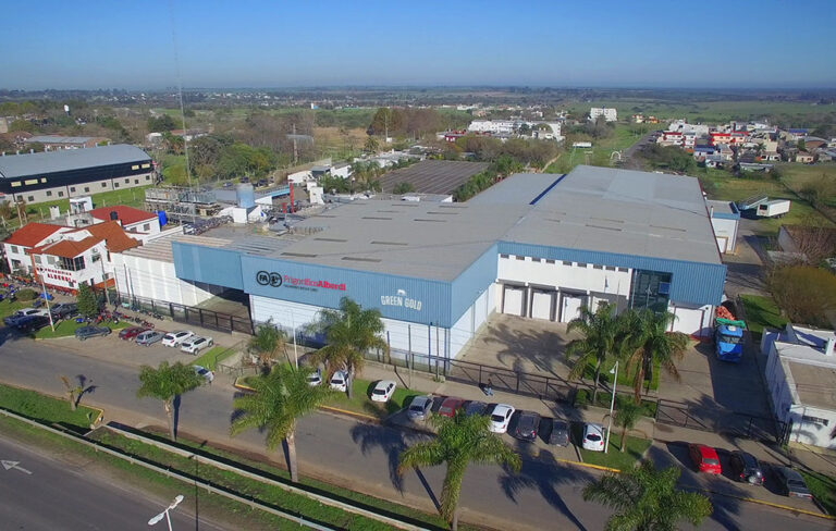 Frigorífico Alberdi – Faenando desde 1983